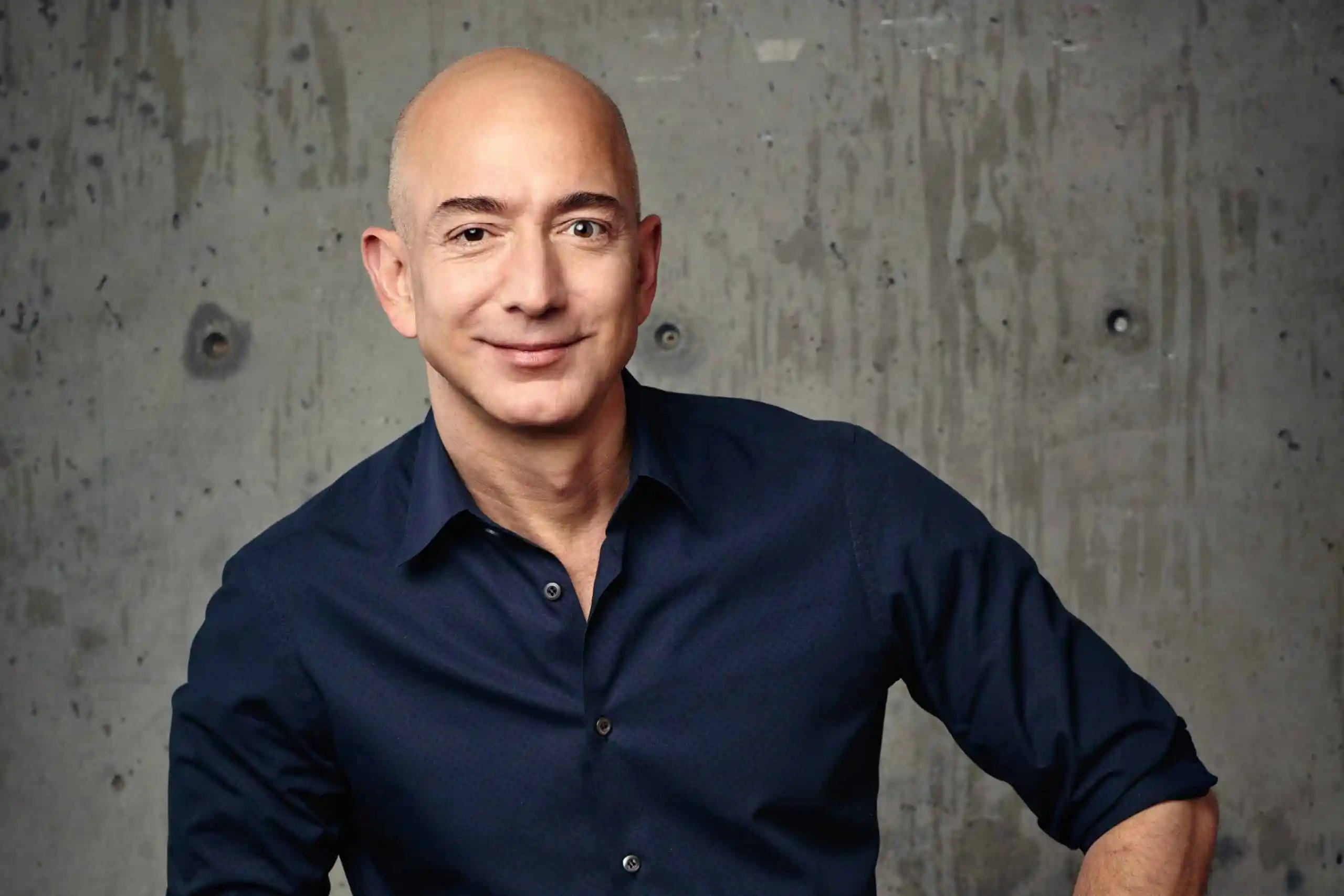 Jeff Bezos invierte en una startup con tecnología de IA que busca ...